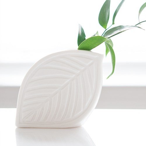 Mini Porcelain Leaf Flower Vases | Beau-coup
